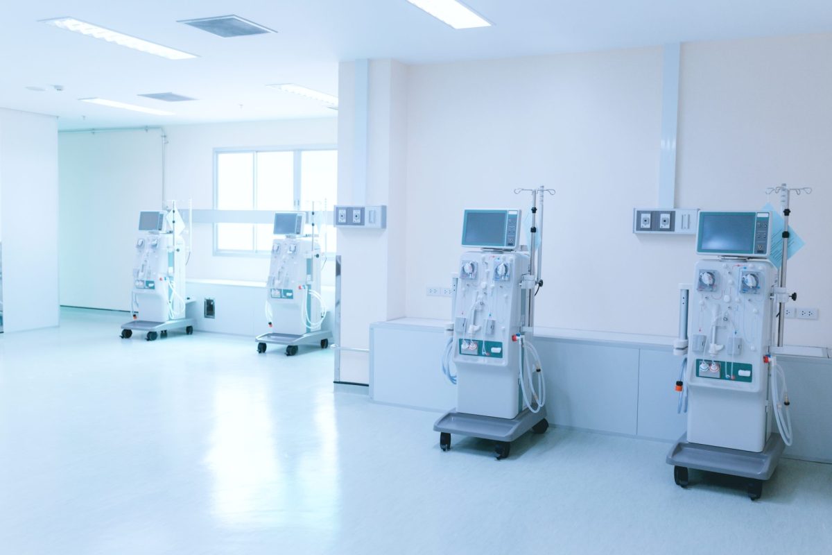 Understanding the Role of Dialysis Technicians - Innovative Renal Care